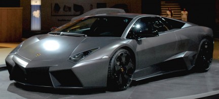 Lamborghini Reventón e Bugatti Veyron Pur Sang