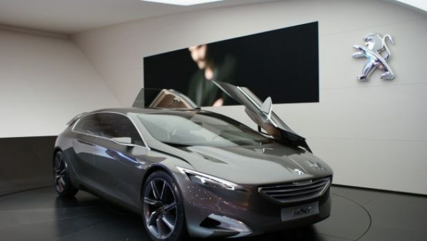 Peugeot 608: ibrida nel 2014 - Autoblog