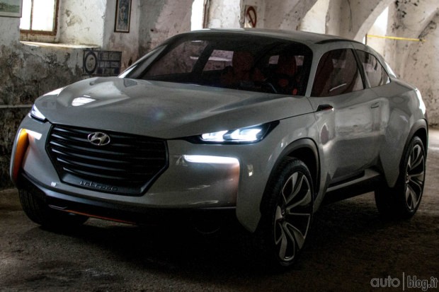 Hyundai Intrado Concept: foto e informazioni ufficiali
