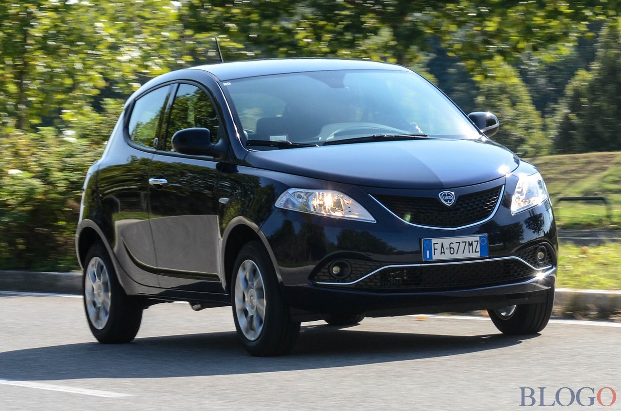 Lancia Ypsilon 2016: primo contatto su strada - Autoblog