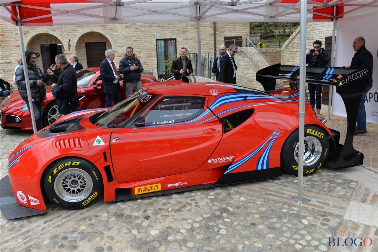 Alfa Romeo 4C Picchio - AR/MG - Autoblog