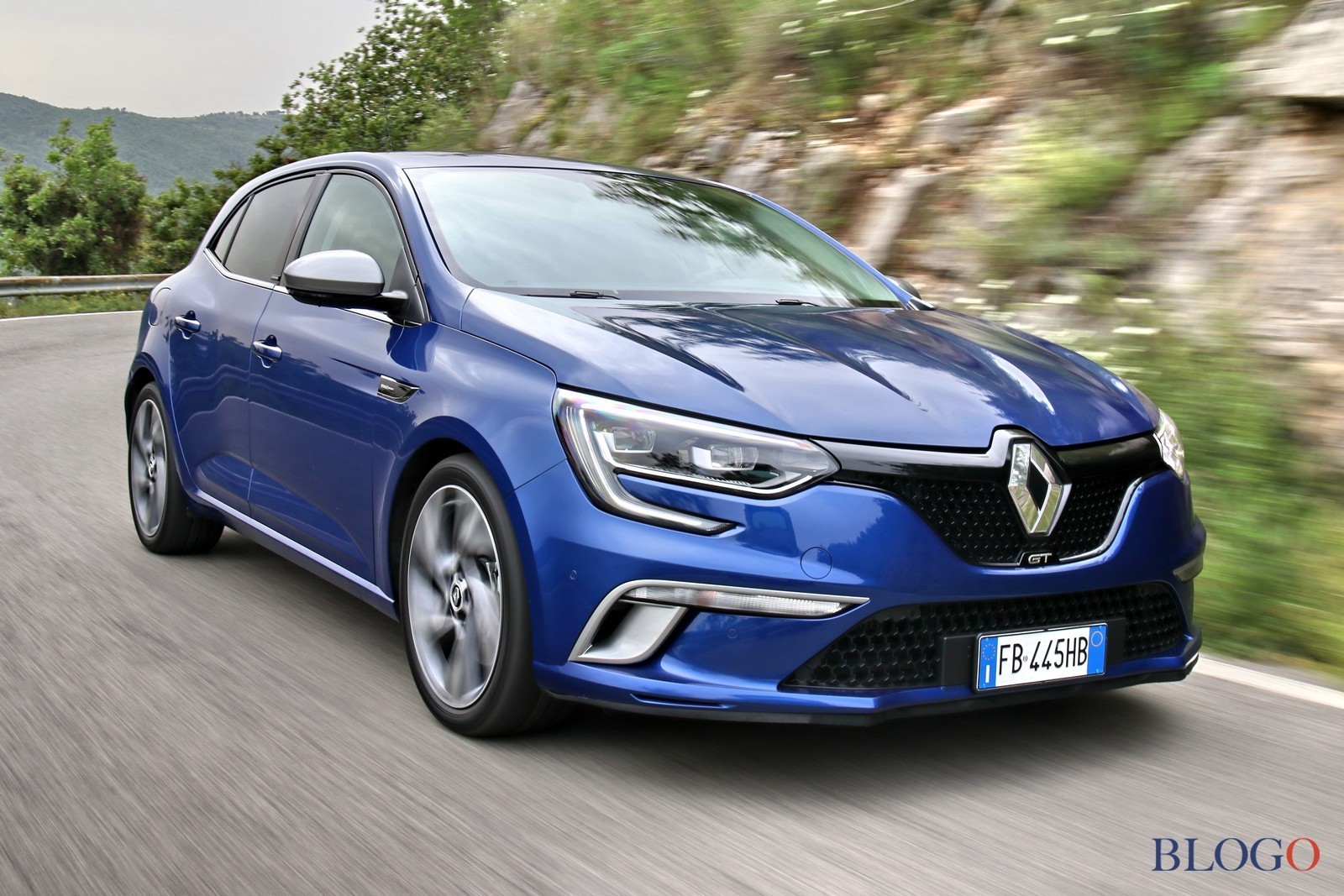Renault Megane GT Sport 1.6 205 CV: prova su strada [Video]