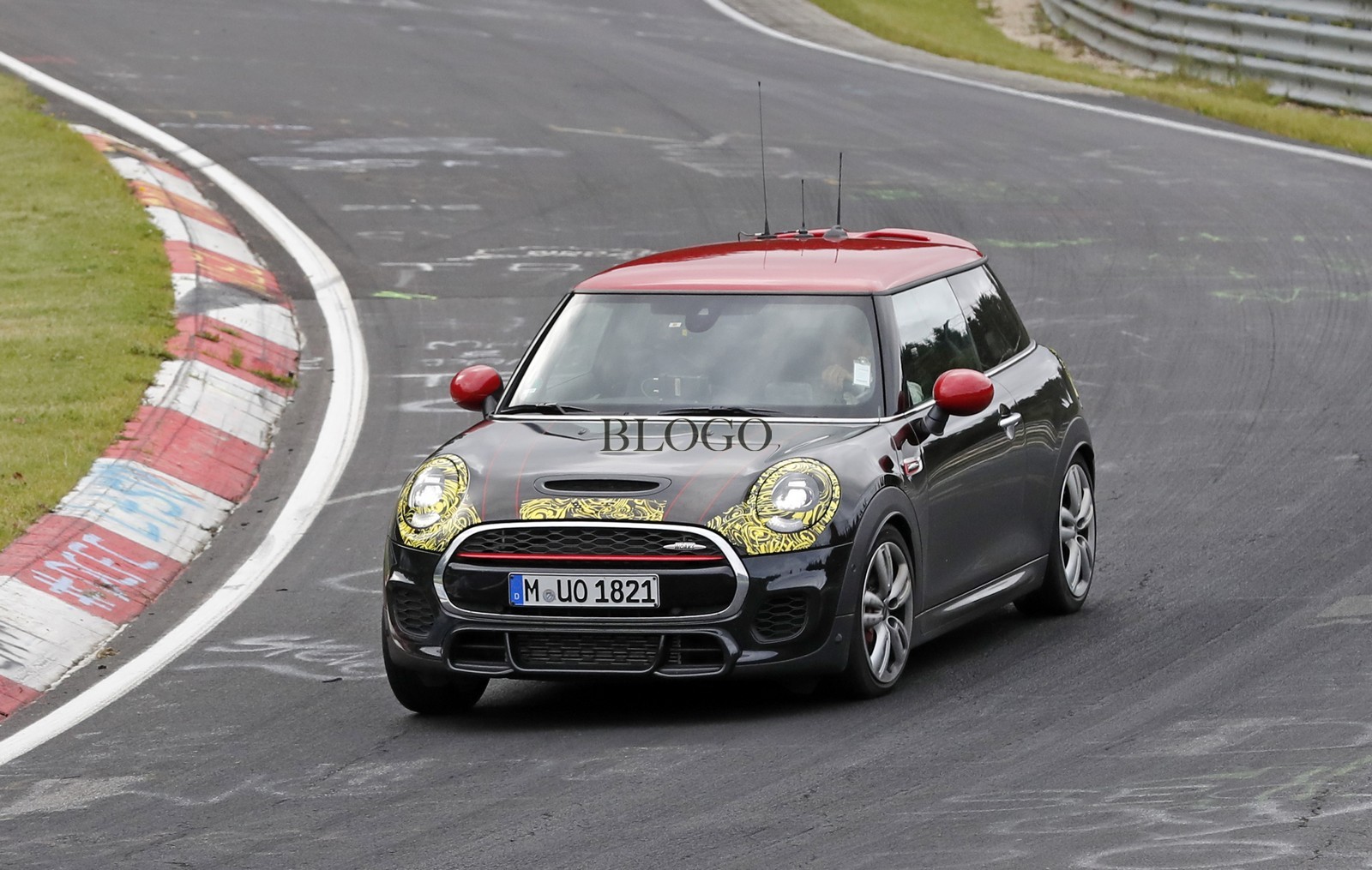 Mini Cooper JCW 2018: foto spia al Nurburgring - Autoblog