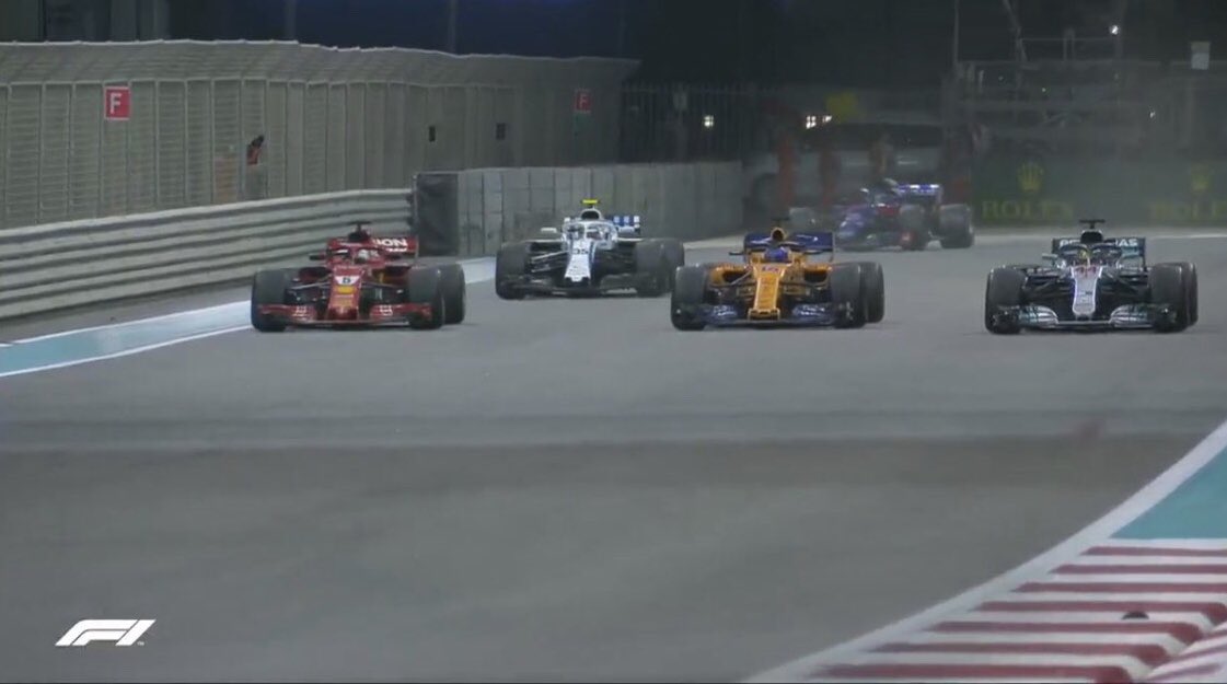Formula 1, Abu Dhabi: Alonso sfila con Hamilton e Vettel, poi il ...