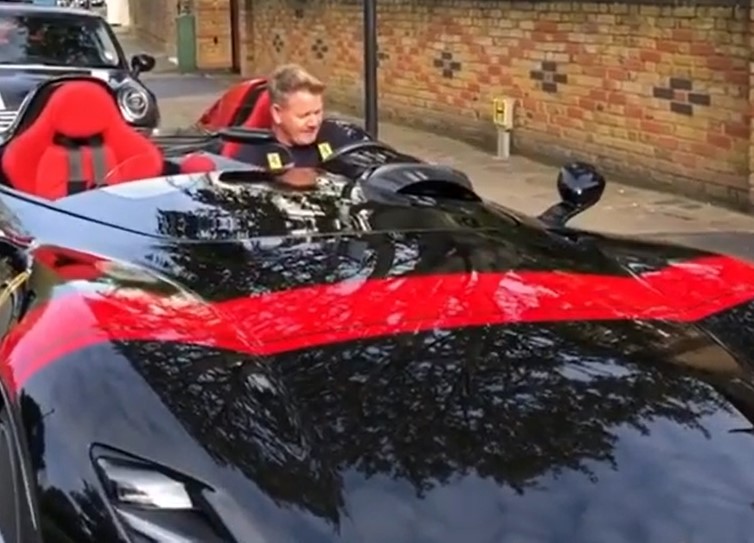 La Ferrari Monza SP2 arricchisce la collezione di Gordon Ramsay - Autoblog