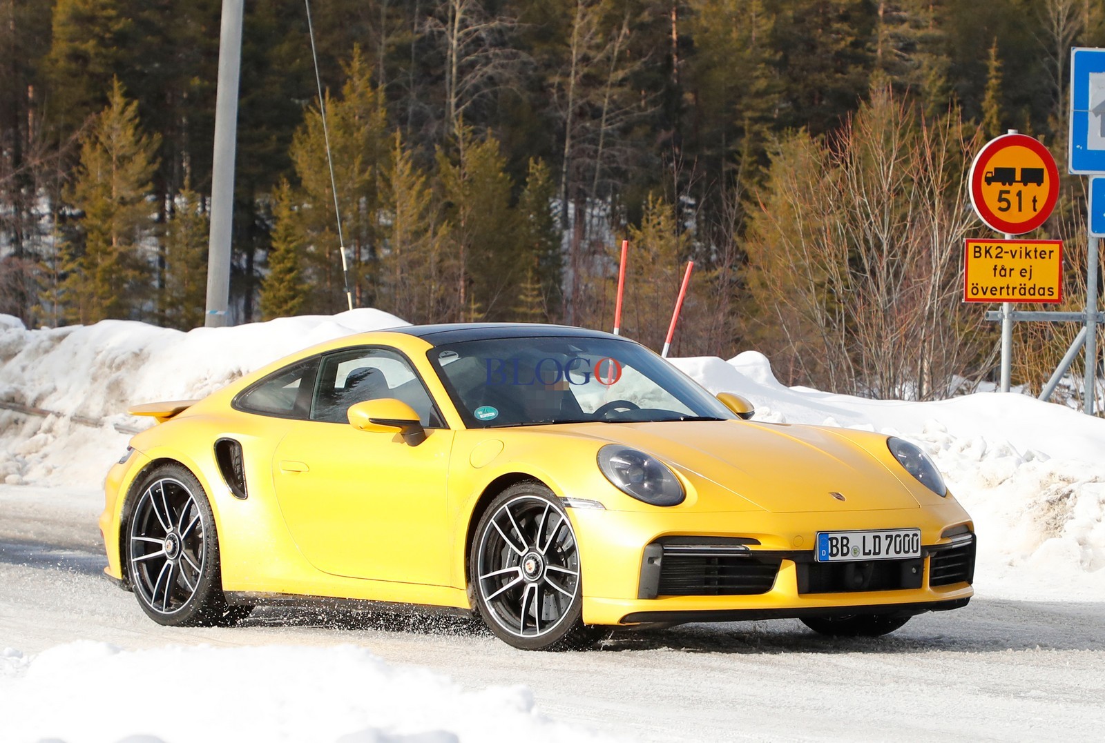 Porsche 911 (992) Turbo S: foto spia della versione definitiva - Autoblog