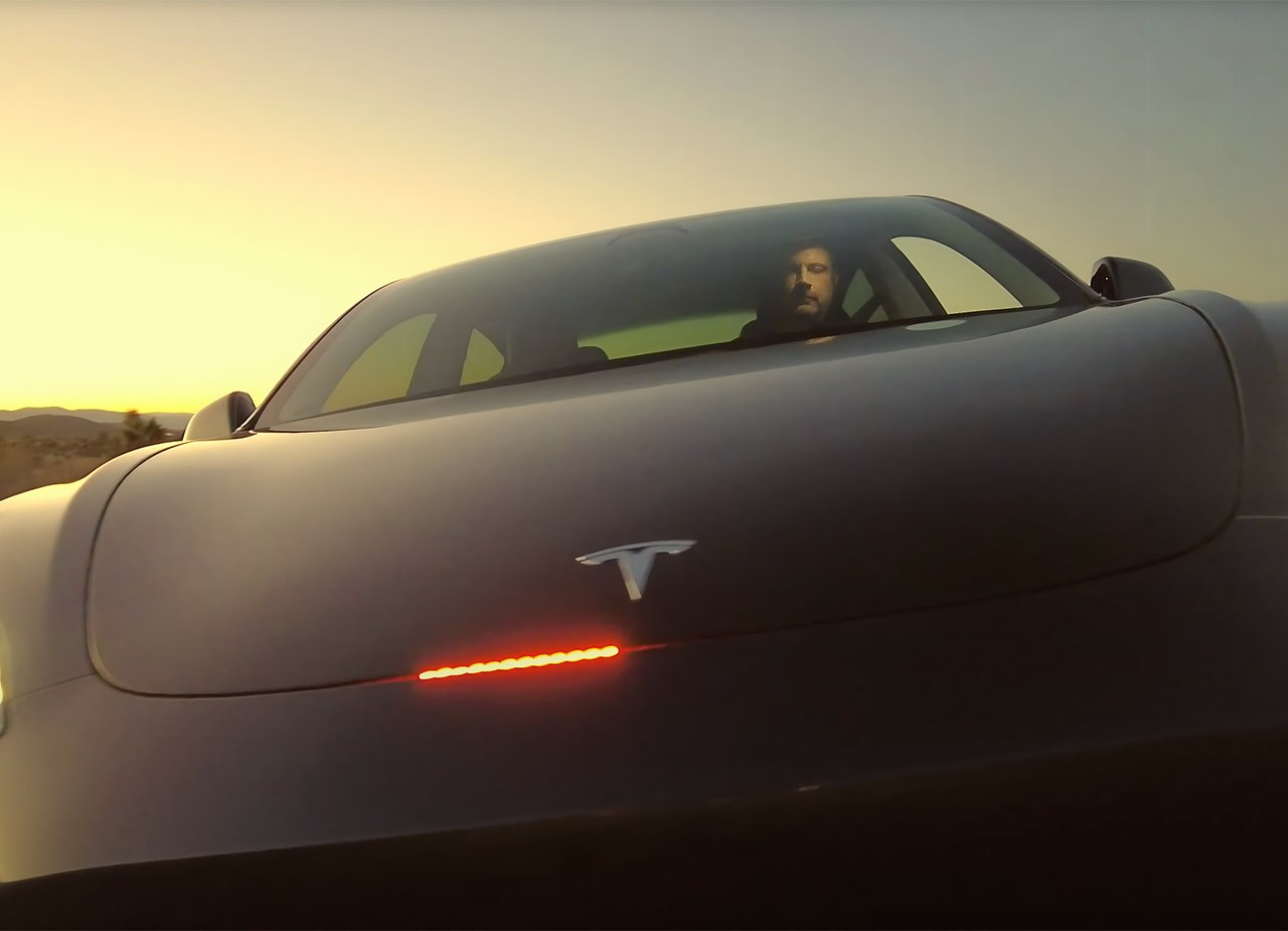 Una Tesla Model 3 diventa Kitt di Supercar