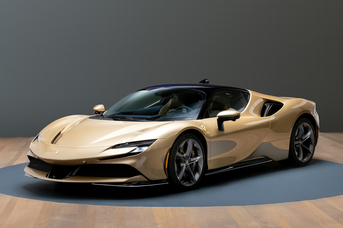 Ferrari SF90 Stradale Tailor Made: le immagini - Autoblog Ferrari SF90 Stradale Tailor Made: le immagini - Autoblog