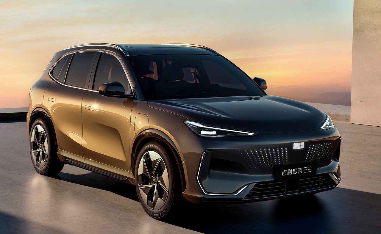 Geely Galaxy E5: l'auto elettrica con 530 km di autonomia è in arrivo - Autoblog