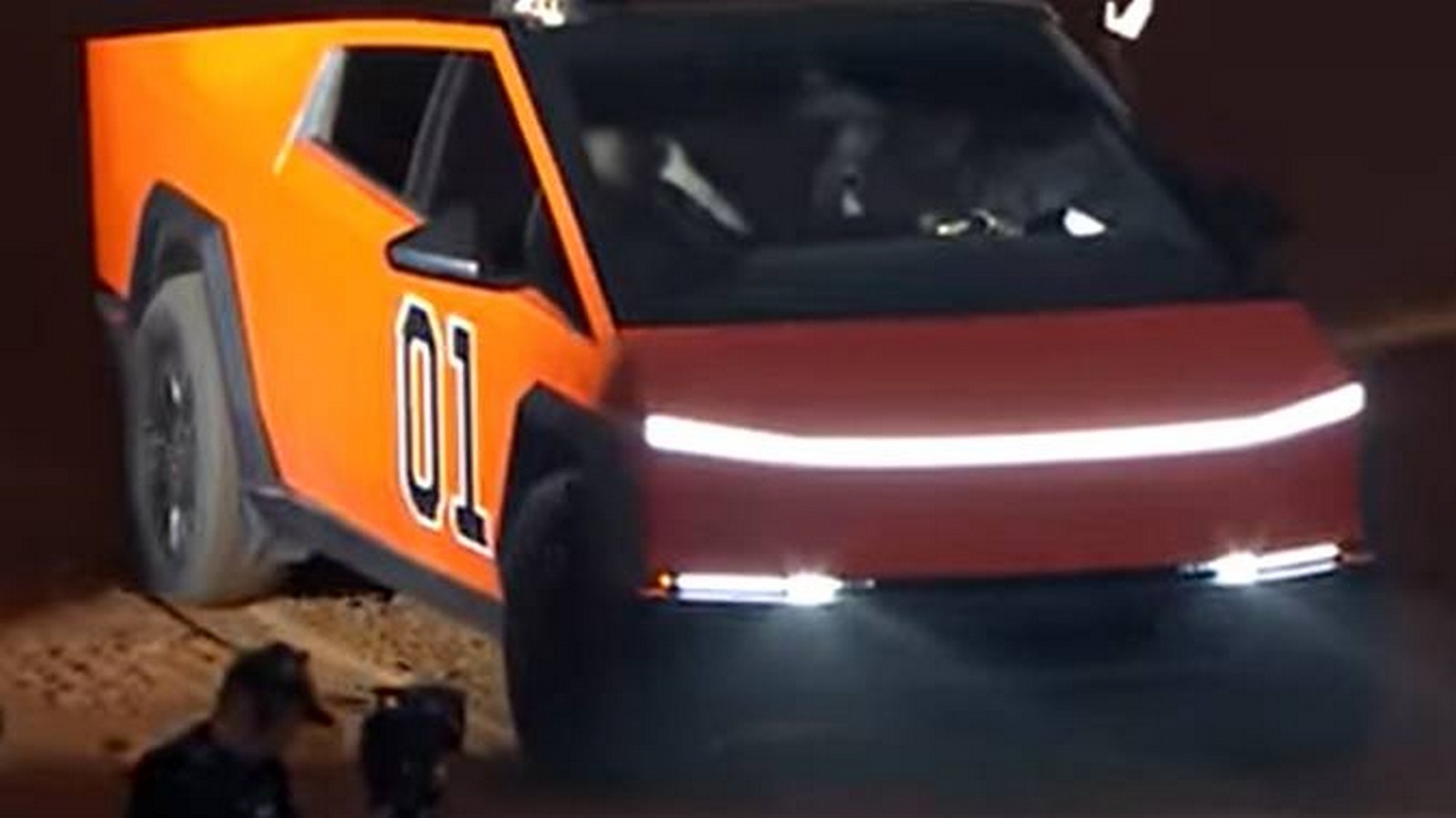 Tesla Cybertruck con look da General Lee di Hazzard - Autoblog