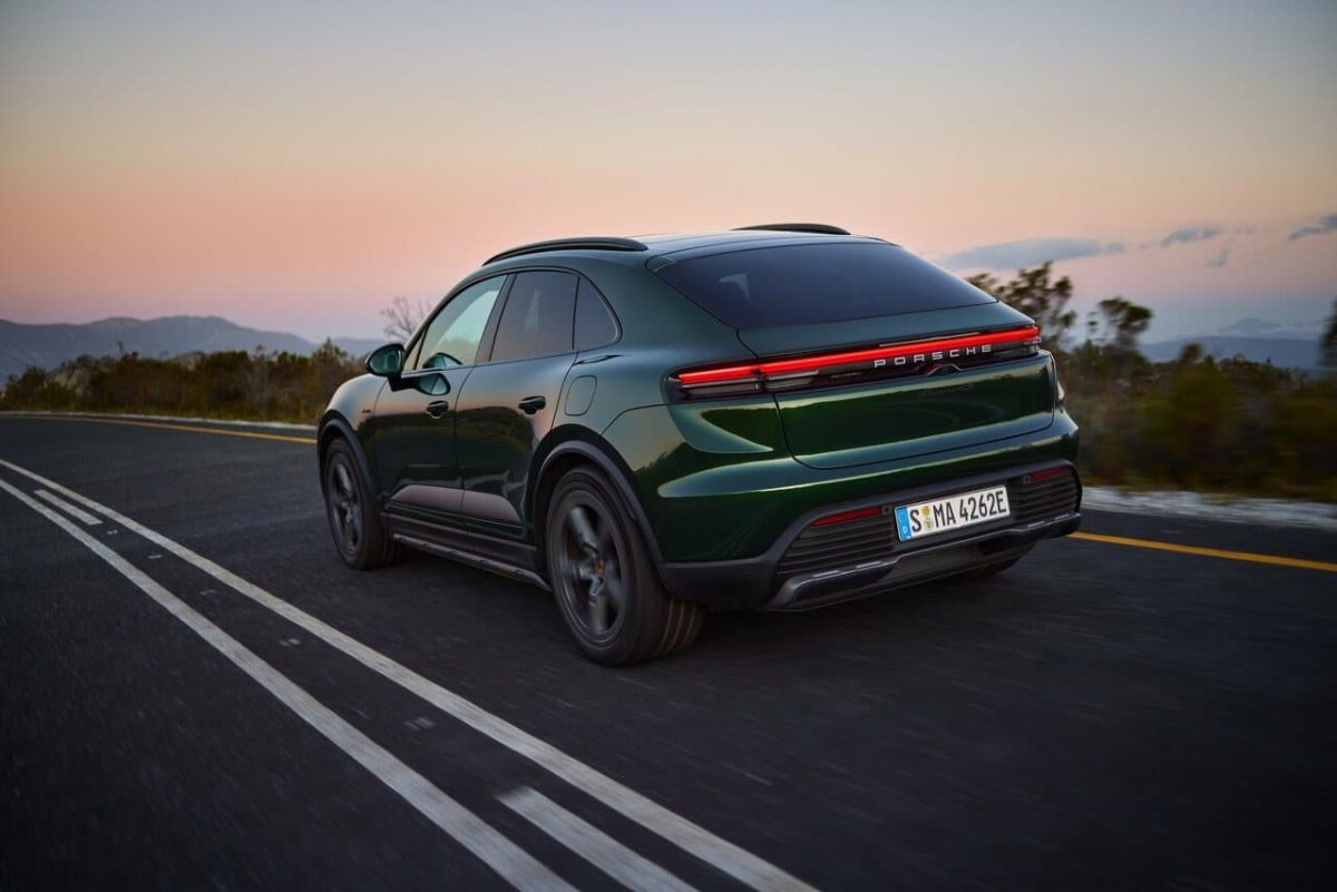 Porsche ci crede ancora: pronto un SUV termico entro il 2030
