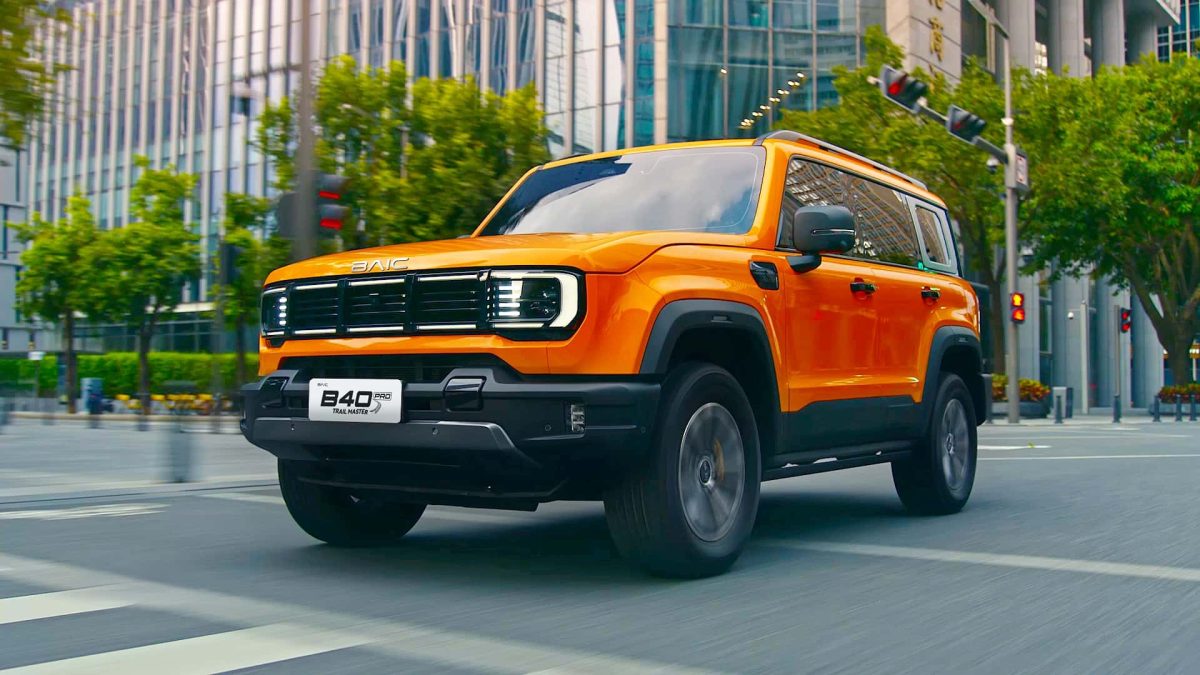 La risposta cinese al Toyota Land Cruiser: dotazioni di rilievo