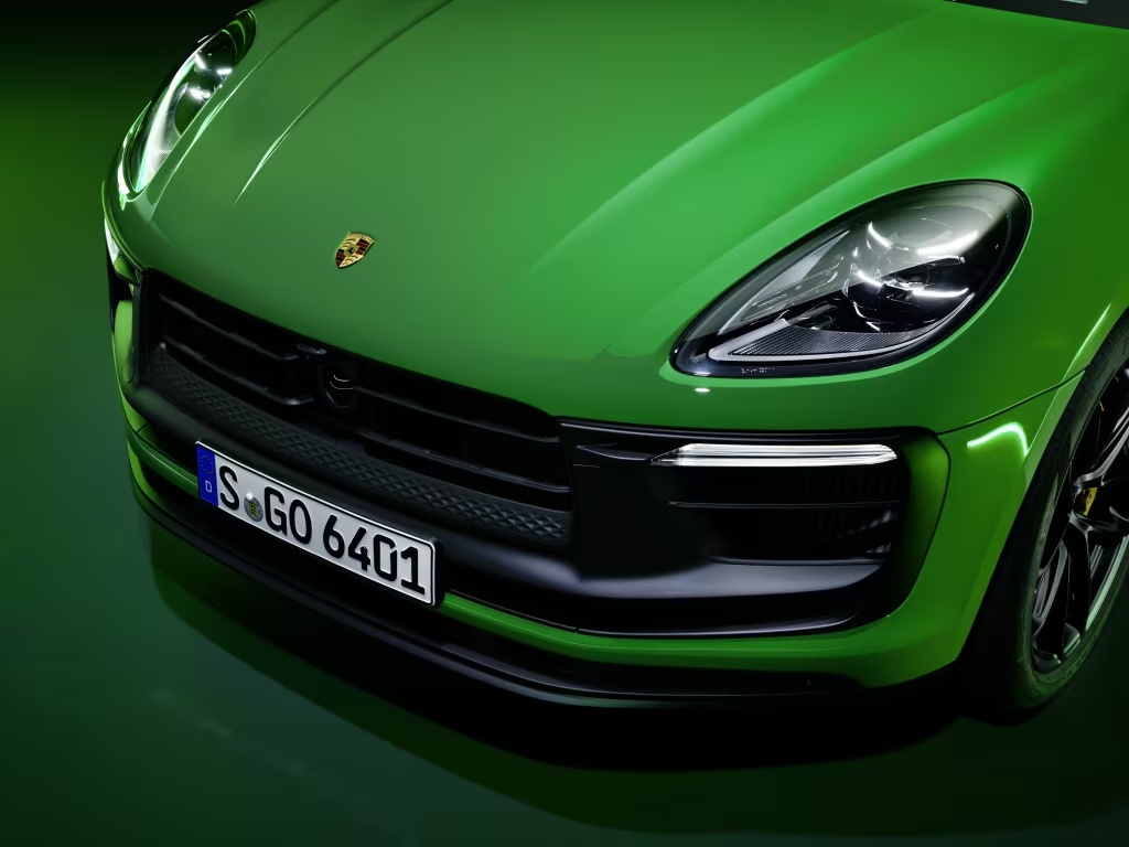 Porsche ci ripensa, ci sarà un nuovo SUV compatto a benzina