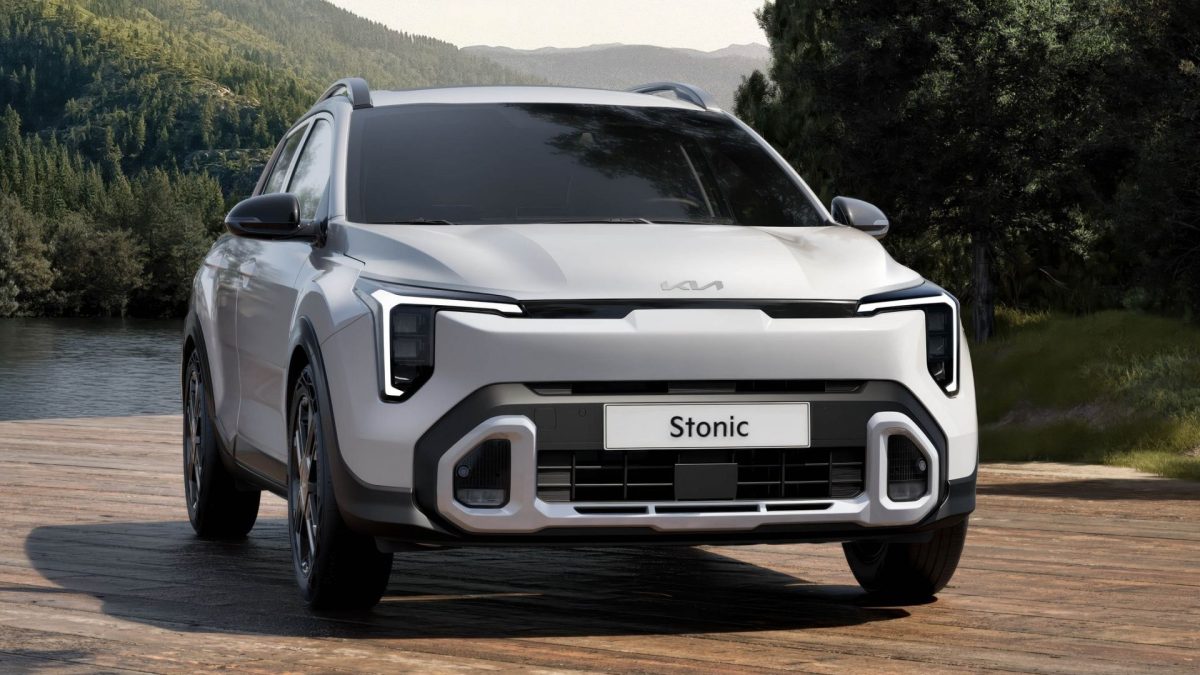 Nuova Kia Stonic, gamma motori completa: novità del restyling