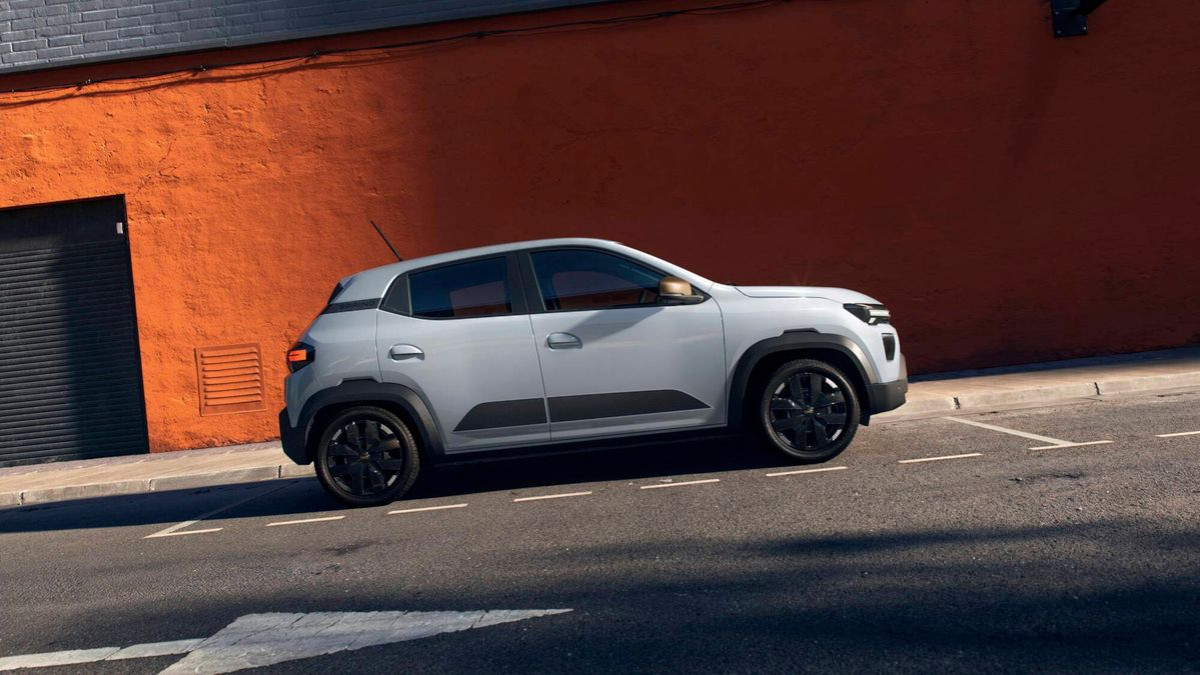 Dacia Spring, promozione di 5.000 euro sulla Expression 70 CV