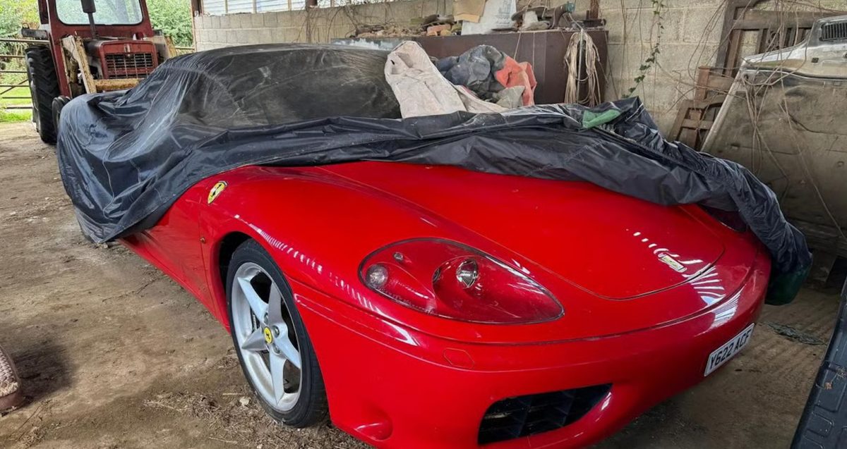 Dopo ben 5 anni sotto un telo, la Ferrari 360 Spider va all'asta