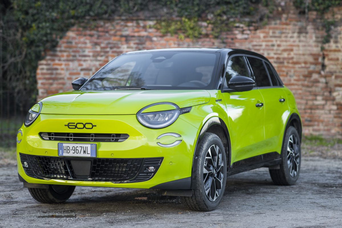 Fiat 600 Sport, ecco l'Edizione Milano Cortina 2026: i prezzi
