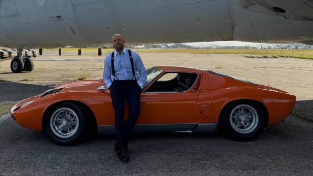 Jason Statham compra una Lamborghini Miura: vale fino a 3 milioni di ...