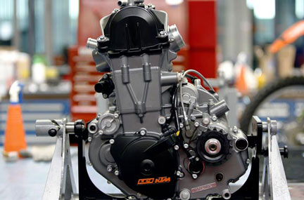 Pronto il nuovo motore LC4 di casa KTM - Motoblog