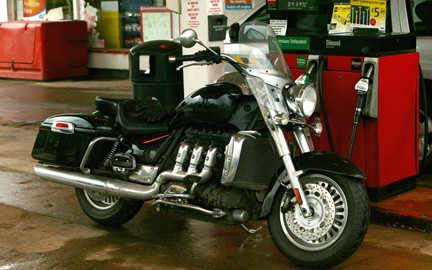 Foto spia della nuova Triumph Tourer - Motoblog