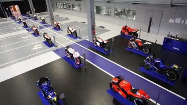 Gerno di Lesmo: Live @ Fiat Yamaha Team - Motoblog