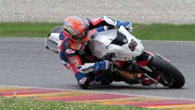 Supertwins e Roadster: vincono Luca Pini su Bimota e Nicola Ruggiero su ...