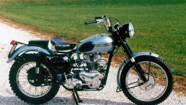 Triumph Trophy Custom del 1955 di James Dean - Motoblog