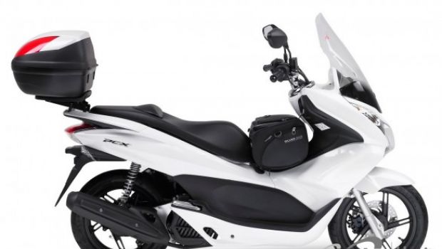 GIVI presenta il kit per Honda PCX 125 - Motoblog