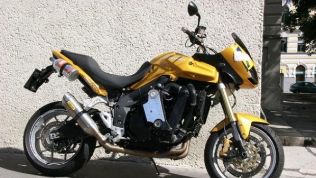 Special: una Triumph Tiger con compressore e NOS da 354,2CV! - Motoblog