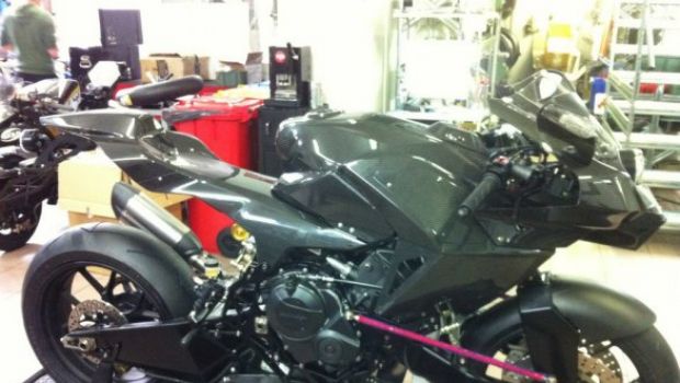 Vyrus 986 M2 versione stradale - Motoblog