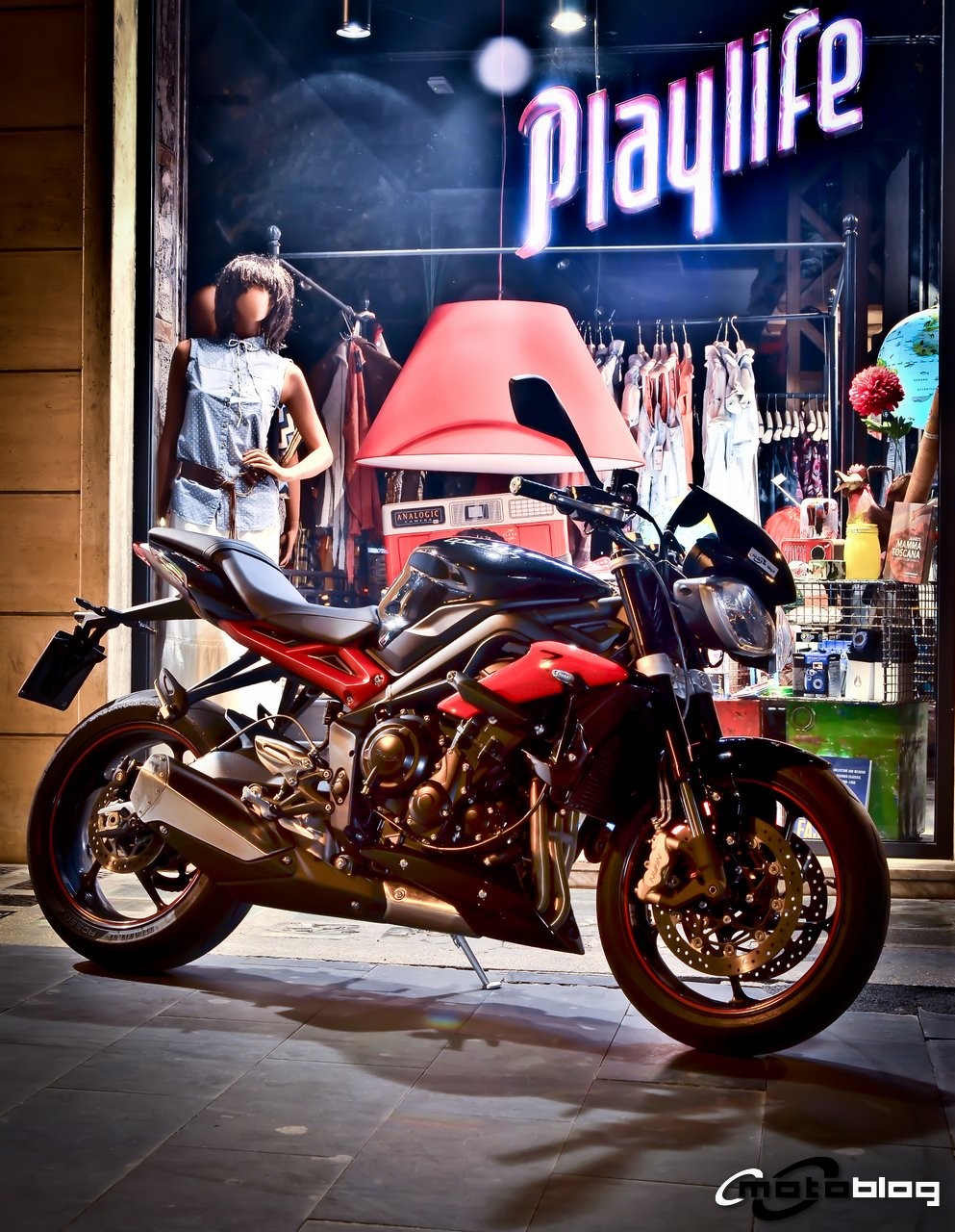 Triumph Street Triple 675 R - Motoblog