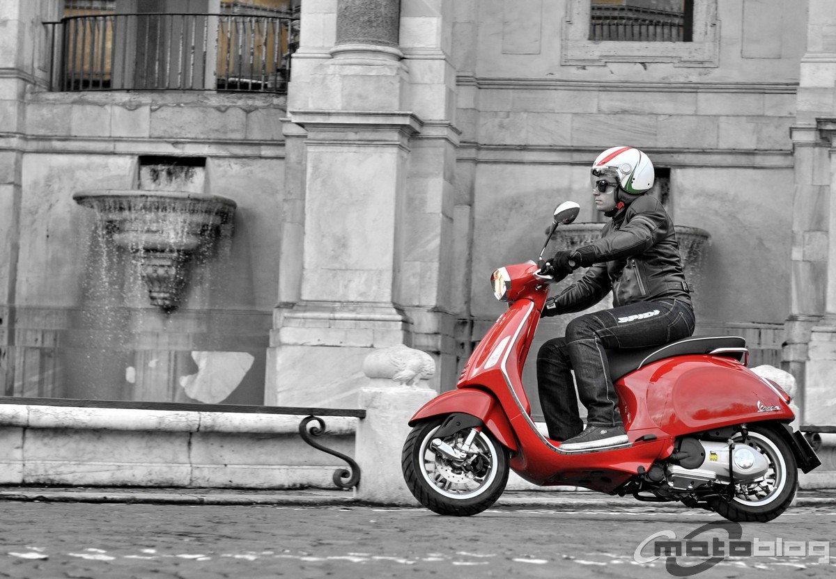 Vespa Sprint 125: il nostro test su strada - Motoblog