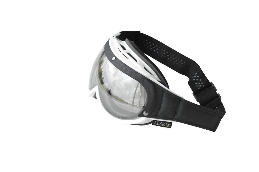Maschera Alzela: stile e versatilità d'uso - Motoblog