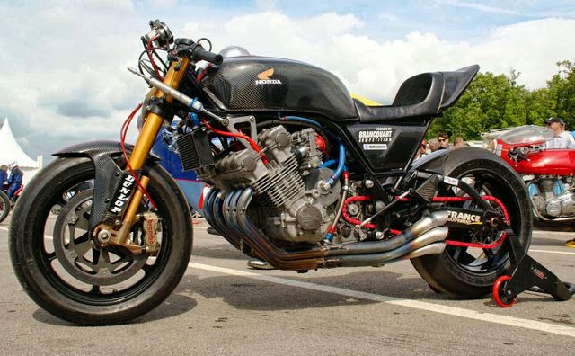 Honda CBX 1000: il sound terrificante della sei cilindri di Tokyo ...