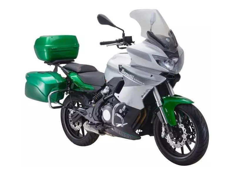 Benelli BN 302 Tourer: la versione da viaggio sul mercato cinese - Motoblog