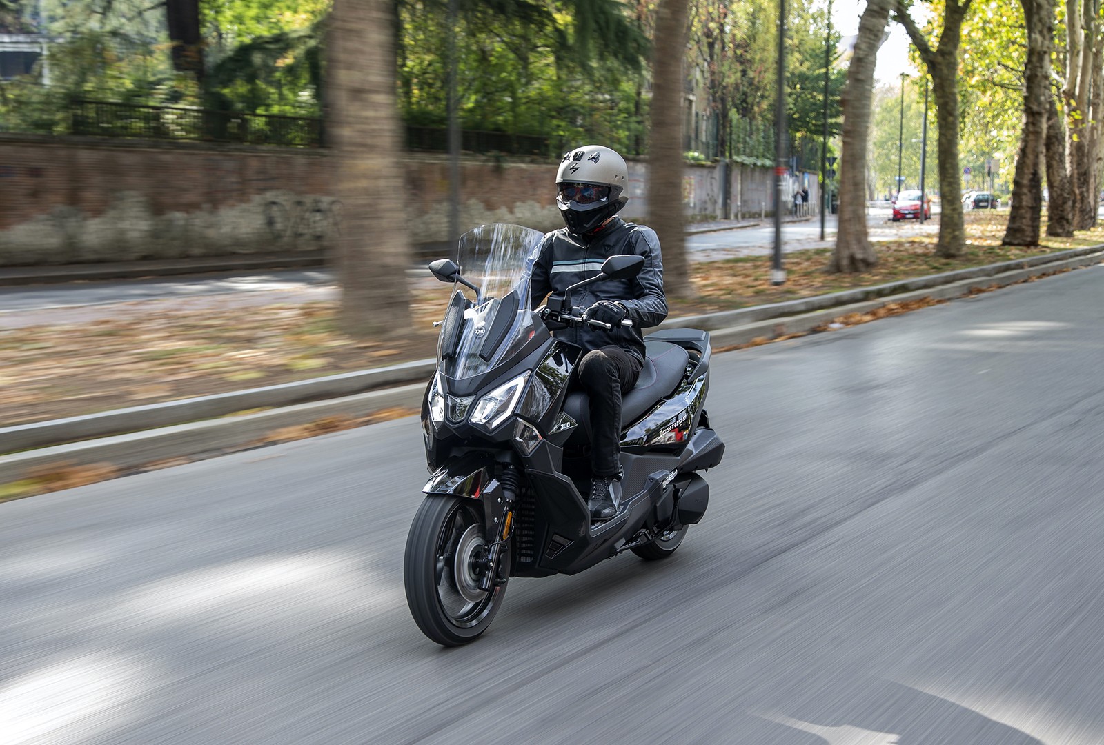 SYM Joyride 300: le foto della prova - Motoblog SYM Joyride 300: le foto della prova - Motoblog
