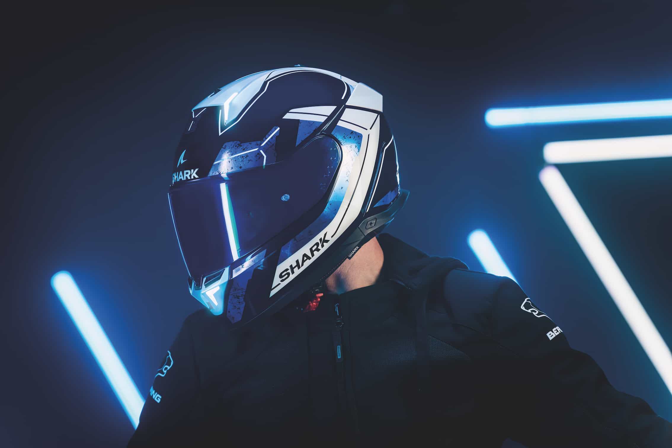 Shark svela 4 nuovi caschi omologati UN ECE 22-06 - Motoblog