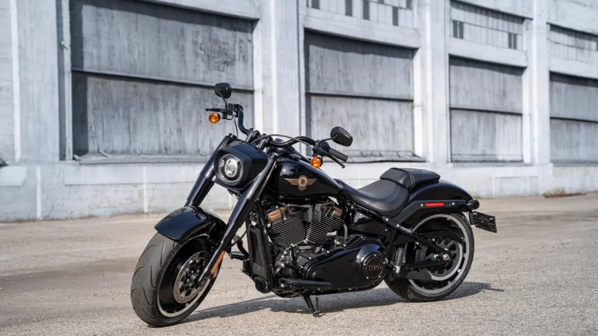 Harley-Davidson Fat Boy elettrica: il kit EV di OZ Motors