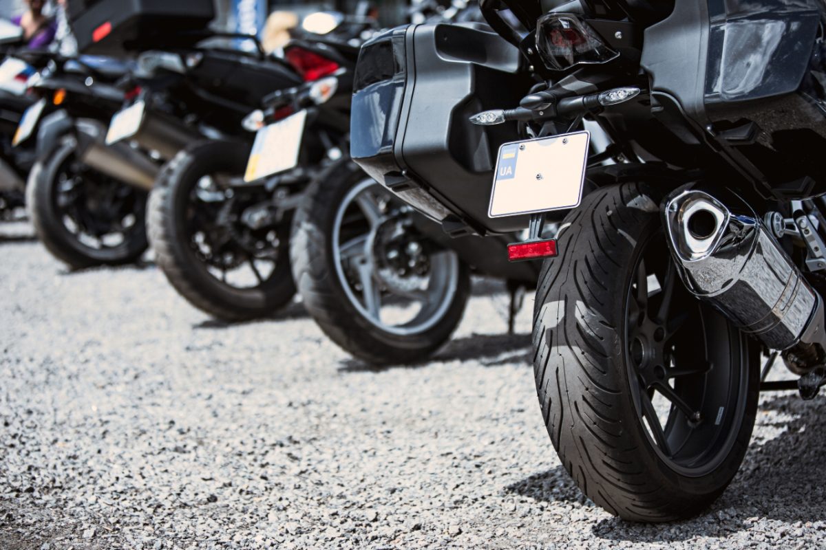Moto e scooter 2025: crollo di novembre e trend annuali