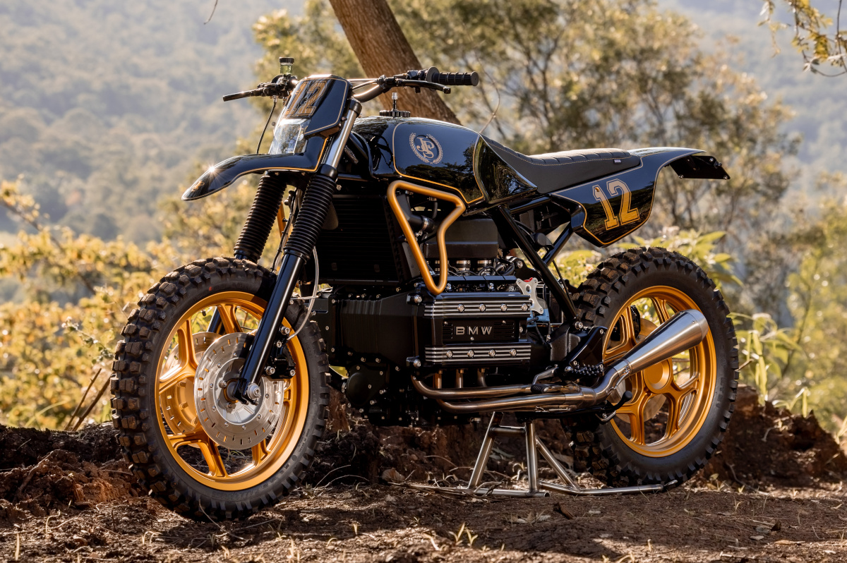 BMW K100 Scrambler: la rinascita del “Flying Brick” di Black Cycles