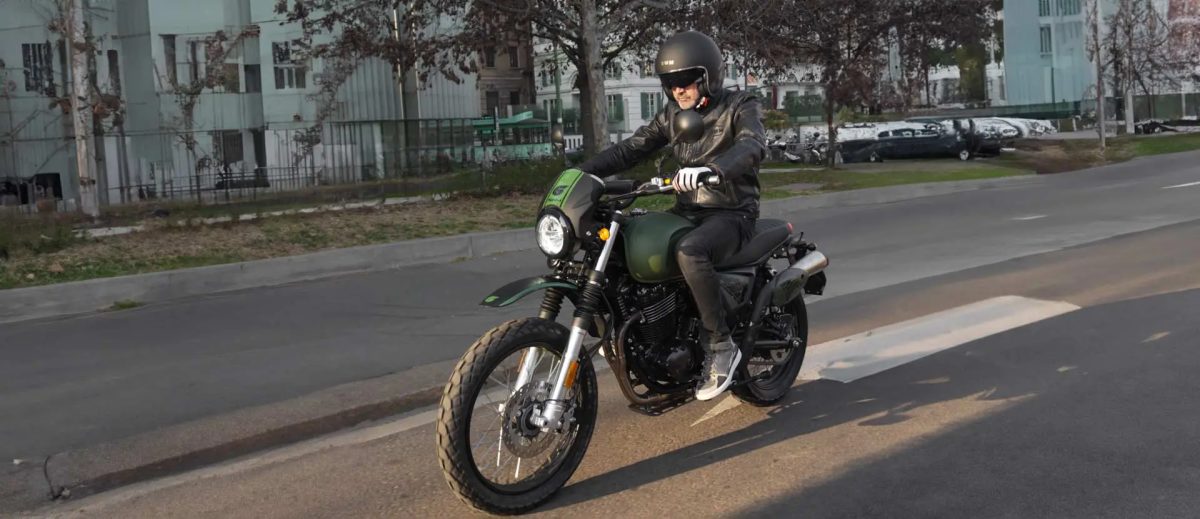 SWM Six Days 500 ABS: avventura e stile per la patente A2