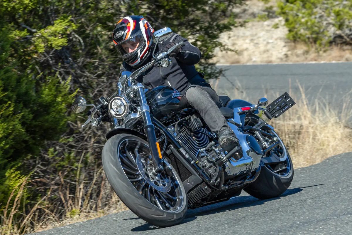 Harley-Davidson Breakout 2025: prezzo, scheda e caratteristiche