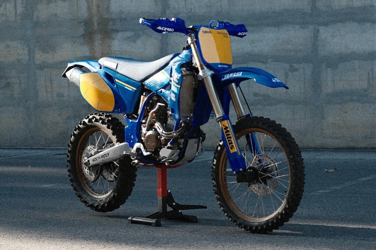 Yamaha WR250F 2005: la versione Gauloises Blondes Edition