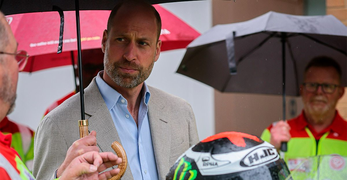 Il garage segreto del principe William: guida ancora una Ducati - Motoblog